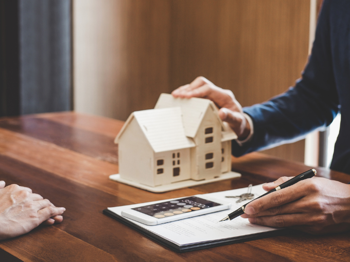 Guide Complet sur le Courtage Immobilier : Rôles, Réglementations et ...